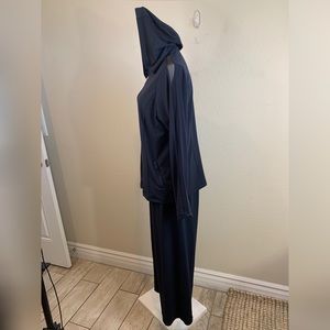 CAbi | Pants & Jumpsuits | Cabi 2pc Tracksuit Crop Pant Mixed Sizing ...